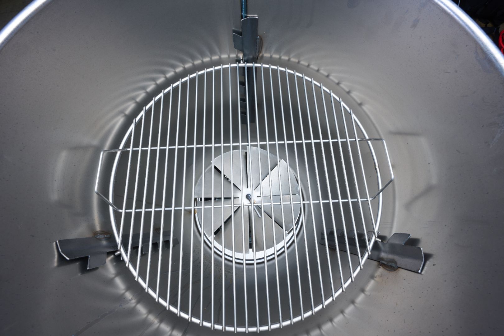 5-Position Adjustable Rack System – Hunsaker Vortex Smokers